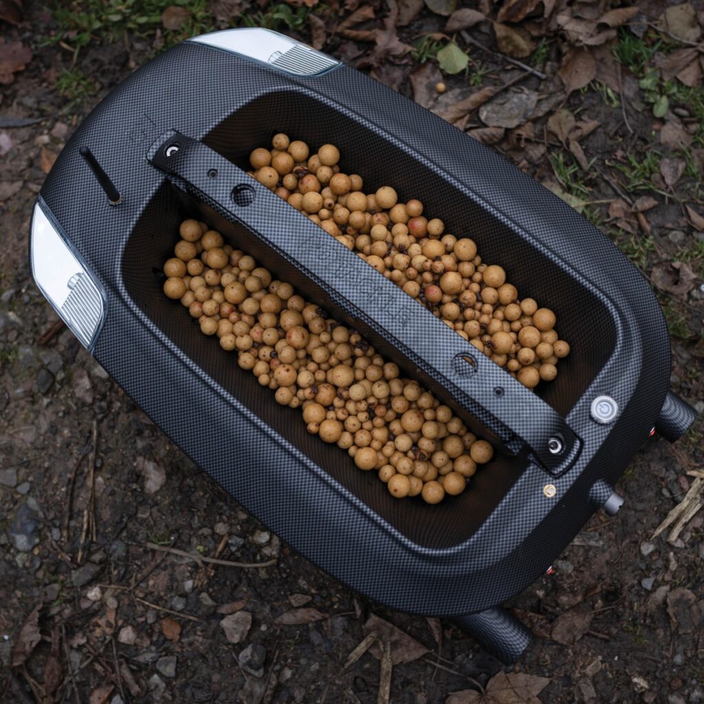 New Direction Bait Boat 2 – Carp Tackle Giveaways